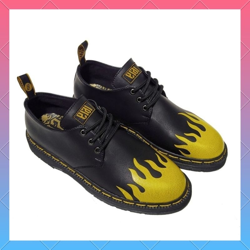 Jual Sepatu Docmart Cowok Skena Pantofel Casual Pria Kerja Kekinian ...