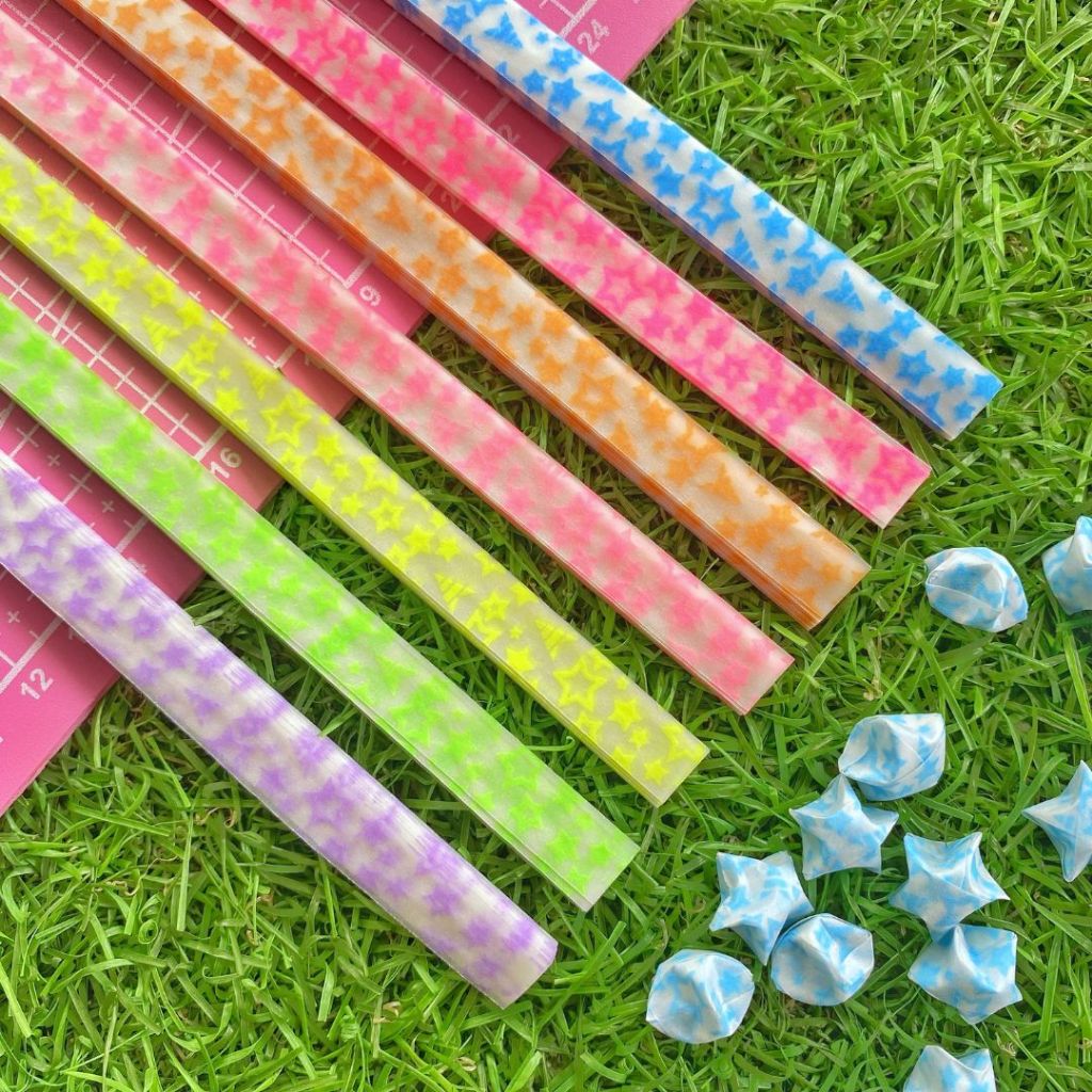 Jual Kertas Bintang Fosfor WARNA RANDOM Origami Glow Star Paper Lipat ...