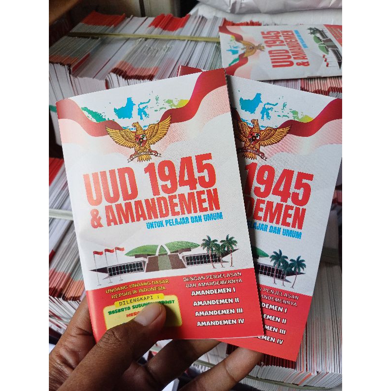 Jual UUD 1945 & Amandemen Kecil HVS Lengkap Kabinet Merah Putih Terbaru ... Jual UUD 1945 & Amandemen Kecil HVS Lengkap Kabinet Merah Putih Terbaru ...