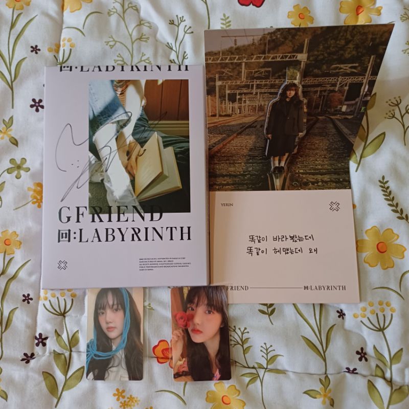 Jual Official GFRIEND Labyrinth Signed Album Yerin | Shopee Indonesia