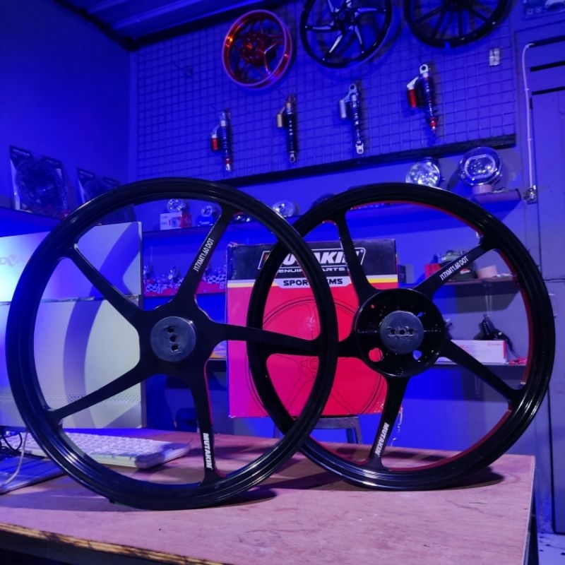 Jual Velg Mutakin 525 Ring 17 160/160 Black Glossy PNP MX King | Shopee ...