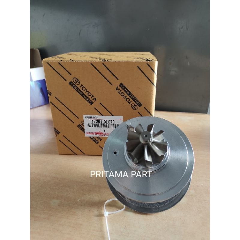 Jual CATRIDGE TURBO HILUX DOUBLE CABIN FORTUNER VNT 2KD 17201-0L070 ...