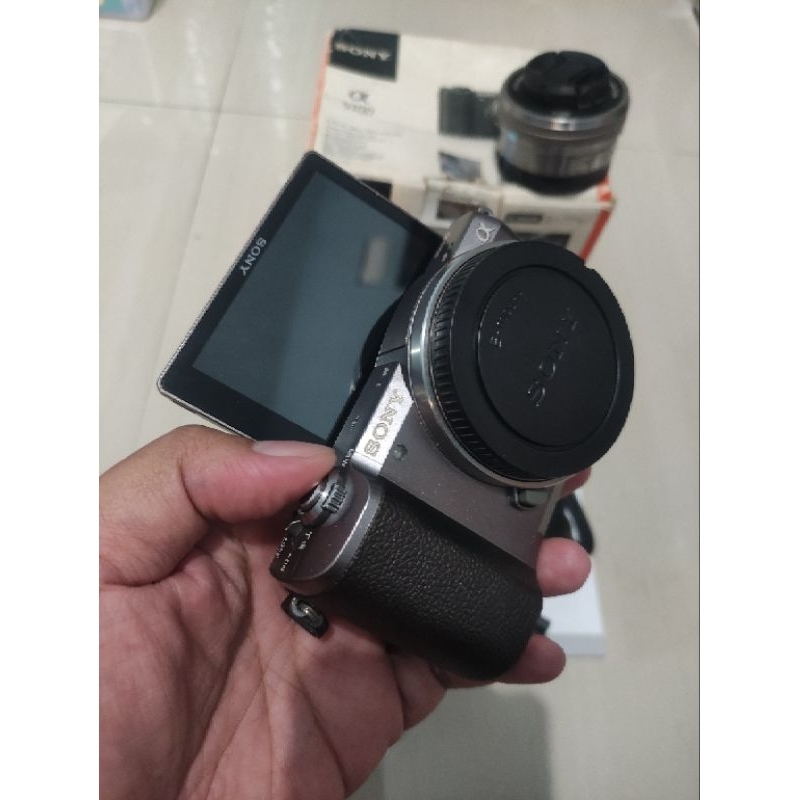 Jual Sony A5100 BO Silver Istimewa SC rendah cocok untuk Live Streaming ...