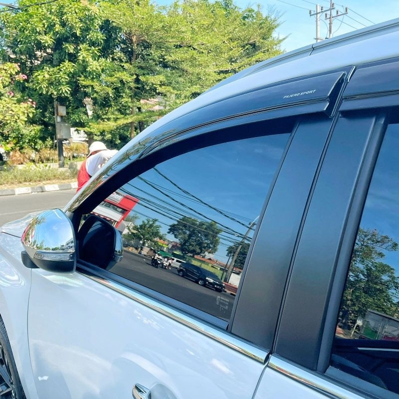 Jual Door Visor Talang Air PAJERO SPORT 2016 -2025 Injection TEBAL IMPORT | Shopee Indonesia