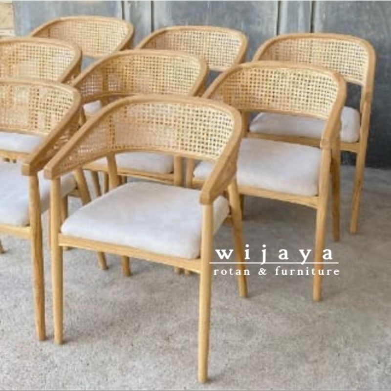 Jual TERMURAH!!!KURSI SIMA ROTAN/KURSI CAFE ROTAN/KURSI RETRO ROTAN | Shopee Indonesia