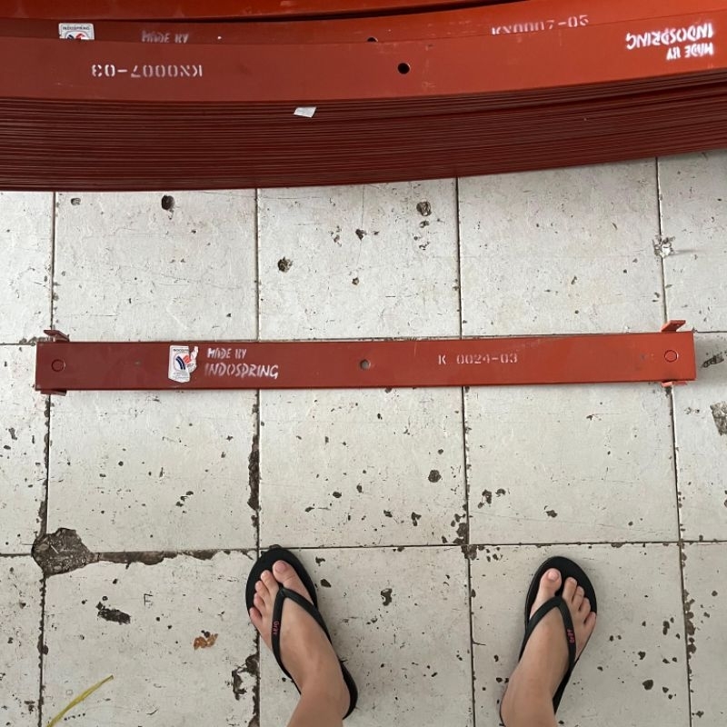 Jual per belakang engkel nomor 3 / k24 - 03 merk Indospring / leaf ...