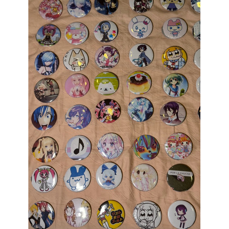 Jual Random pin peniti/keychain gantungan kunci pin bros cutecore anime ...
