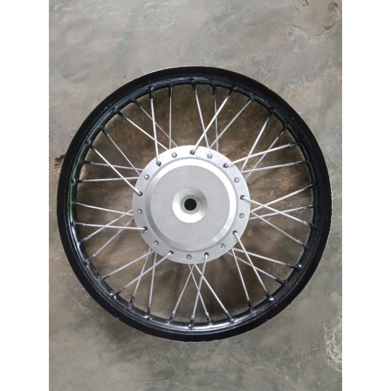 Jual Velg belakang Honda metik.Beat karbu.scoopy.beat fi.vario 110.beat ...