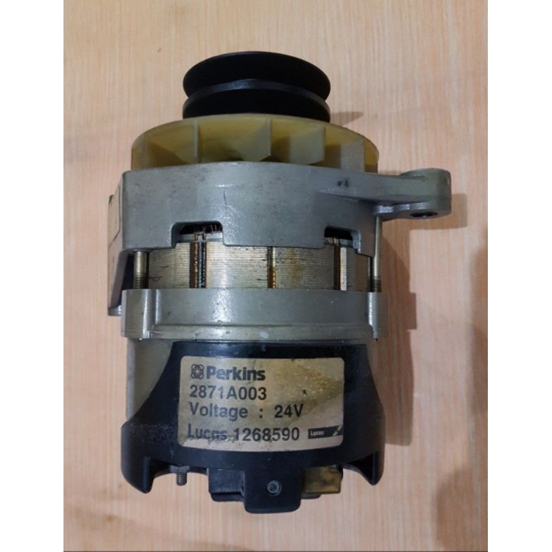 Jual Dinamo Amper Perkins 24V ( Baru ) | Shopee Indonesia