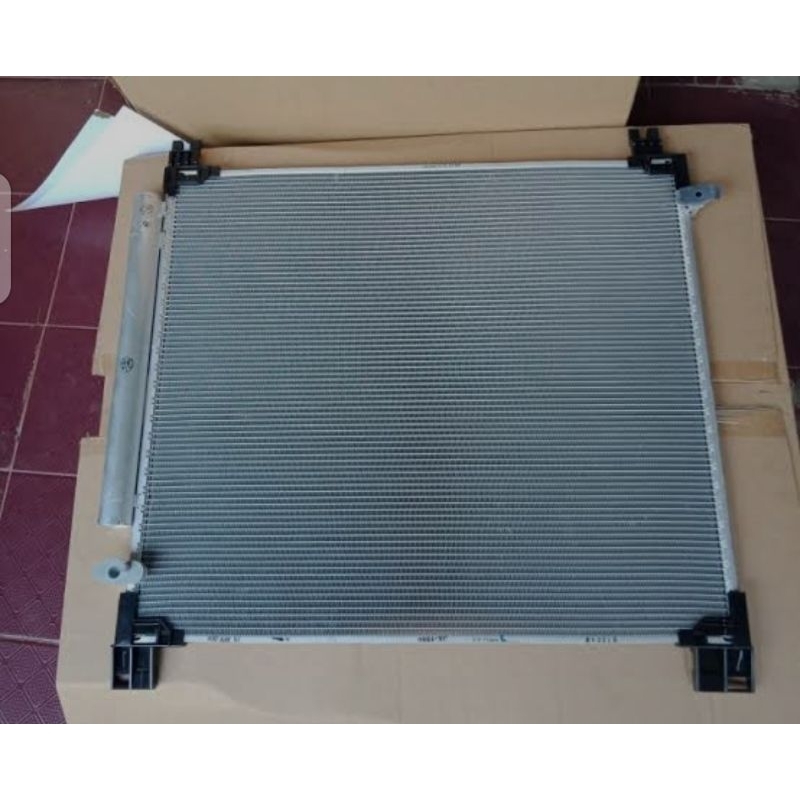 Jual CONDENSOR AC KONDENSOR AC INNOVA BENSIN MANUAL | Shopee Indonesia