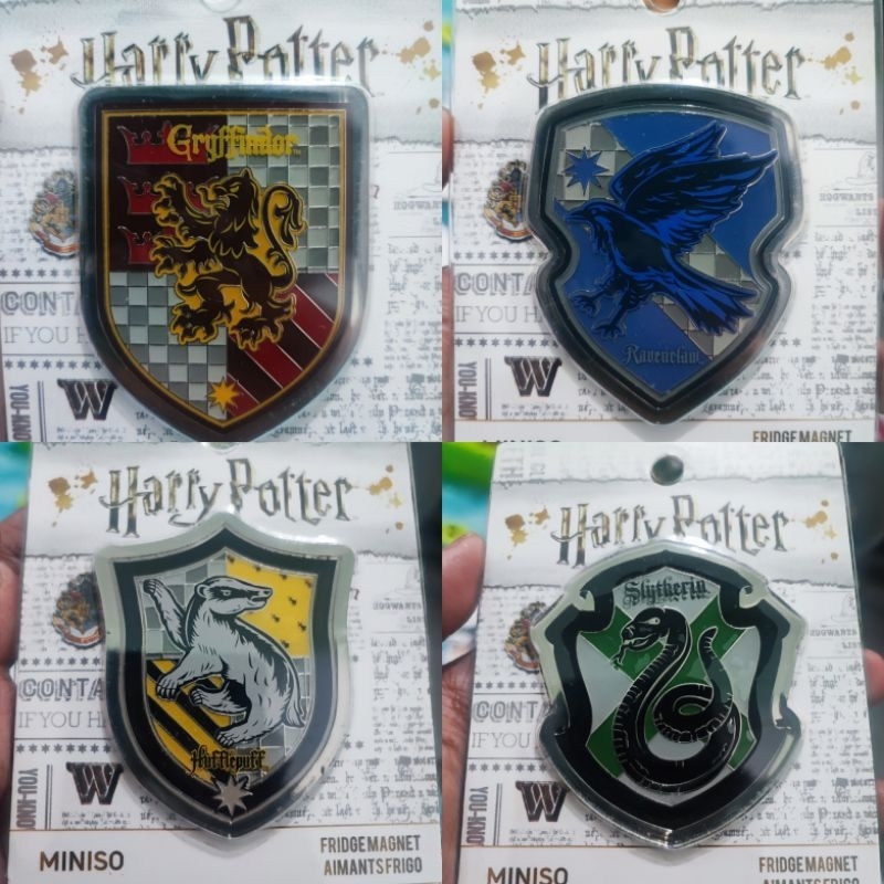 Jual Magnet Kulkas (Fridgemagnet) Asrama Gryffindor/Hufflepuff ...