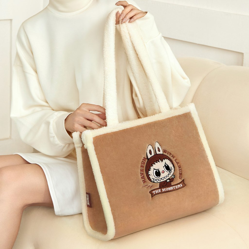 Jual [READY STOCK] Tas Labubu Classic Bag Series- LABUBU Plush Tote Bag ...