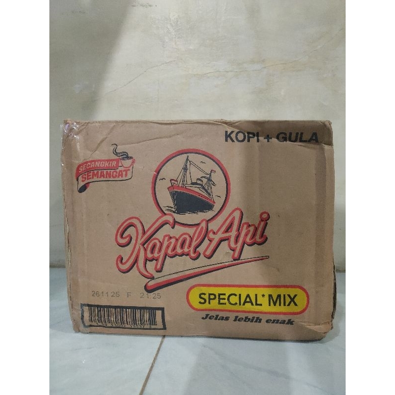 Jual kapal api spesial mix 1 dus | Shopee Indonesia