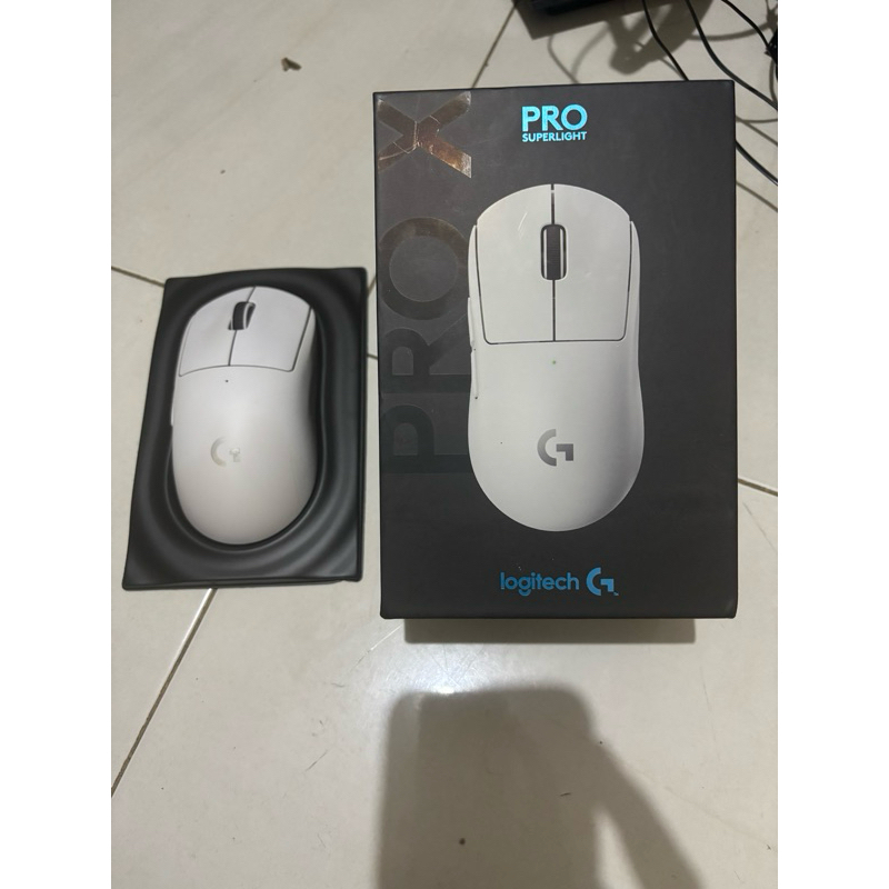 Jual Mouse Logitech G Pro X Superlight V1 (White) - 2023 | Shopee Indonesia