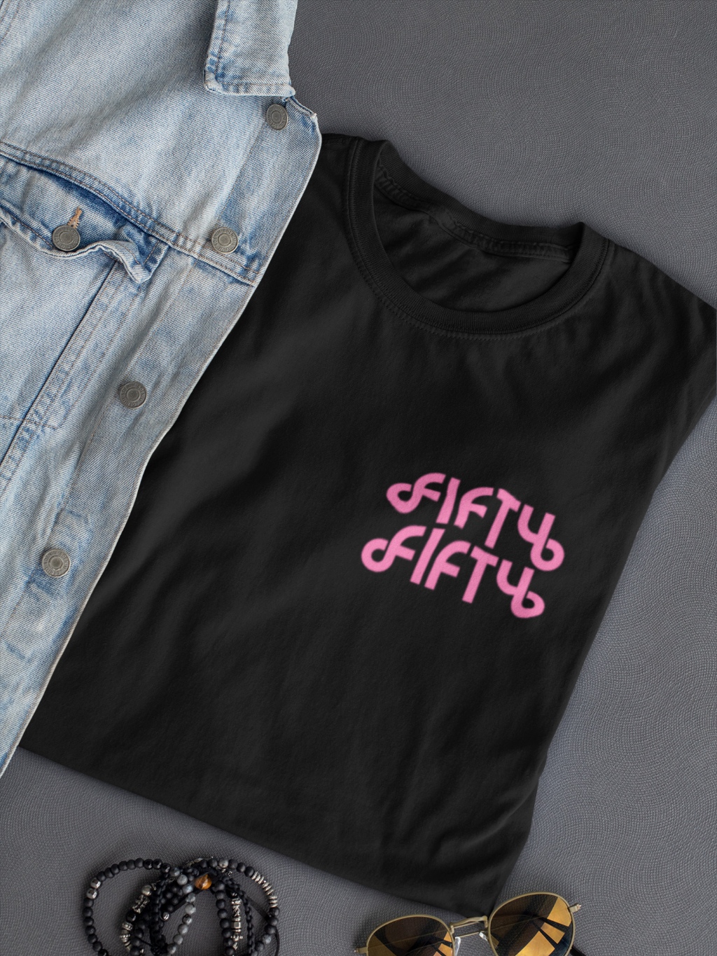 Jual Pretty Savage- Kaos Fifty Fifty Logo | Shopee Indonesia