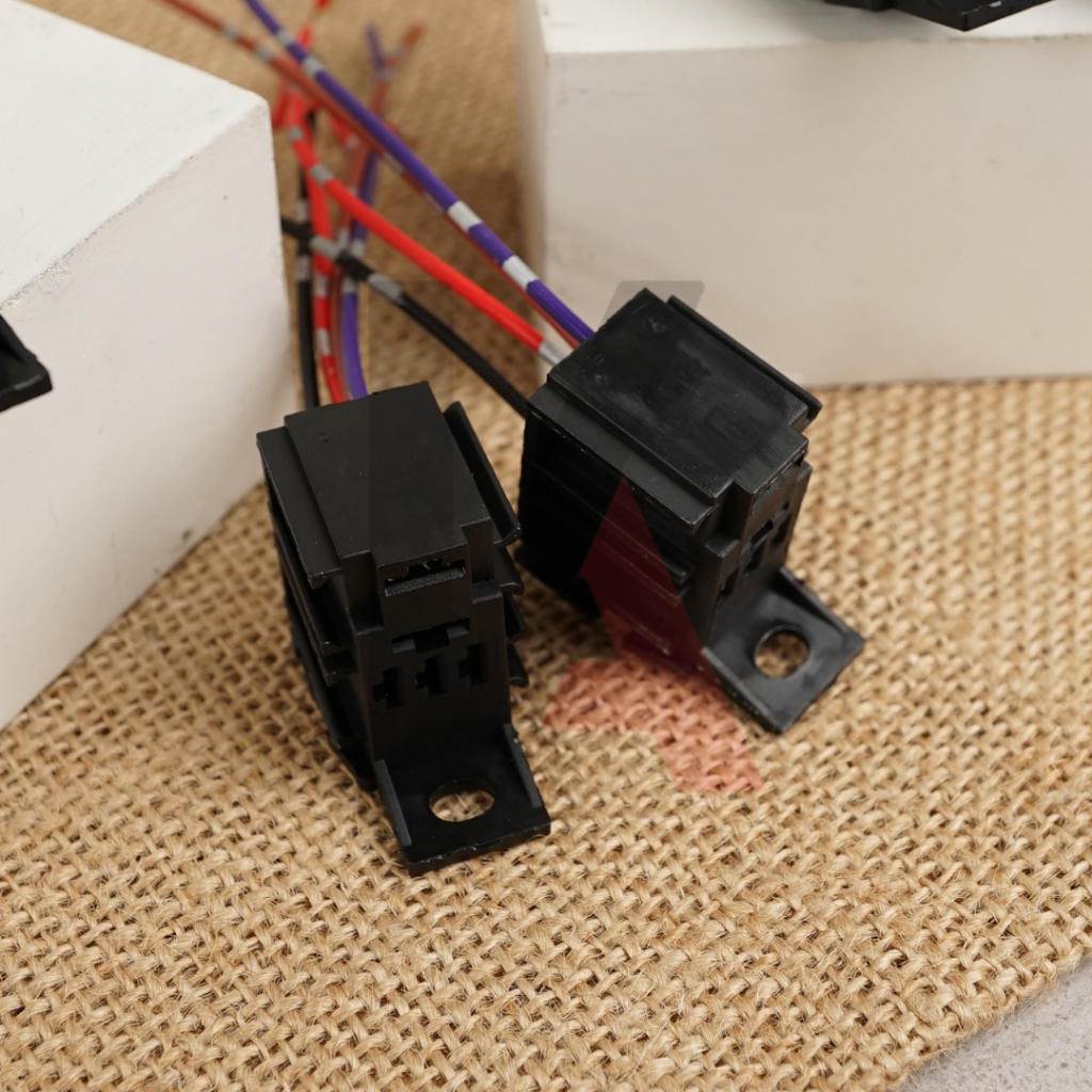 Jual Socket Cable Relay Denso / Soket Kabel Relay / Rumah Relay Denso ...