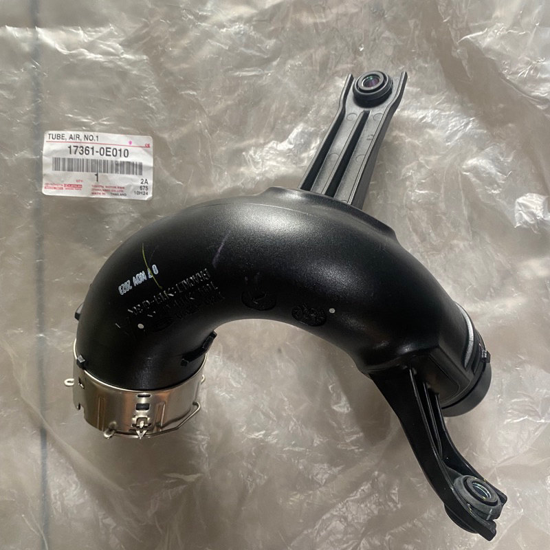 Jual 17361-0E010 Selang pipa intercooler innova reborn fortuner GR ...