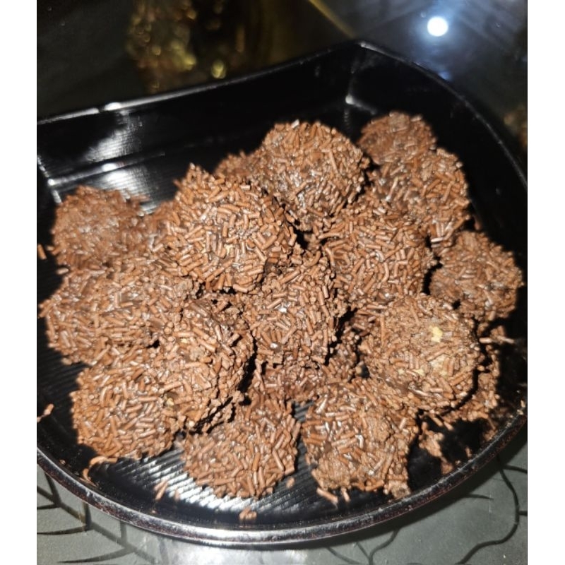 Jual Kue Rambutan Choco Premium | Shopee Indonesia