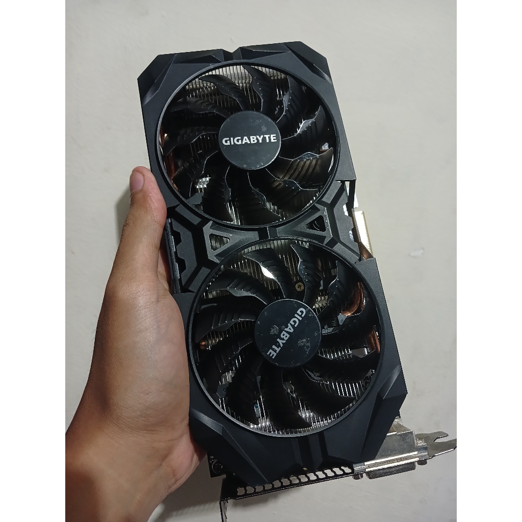 Jual VGA GIGABYTE WINDFORCE R9 380 4GB | Shopee Indonesia