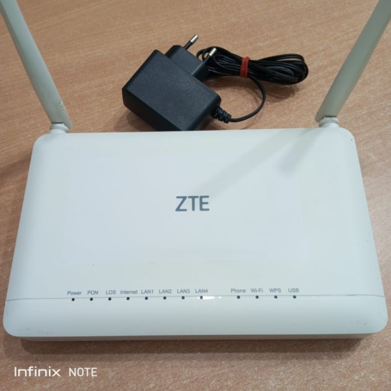 Jual ROUTER ONT GPON ZTE F670L DUALBAND PORT BIRU ( 2.4 GHz dan 5 GHz ...