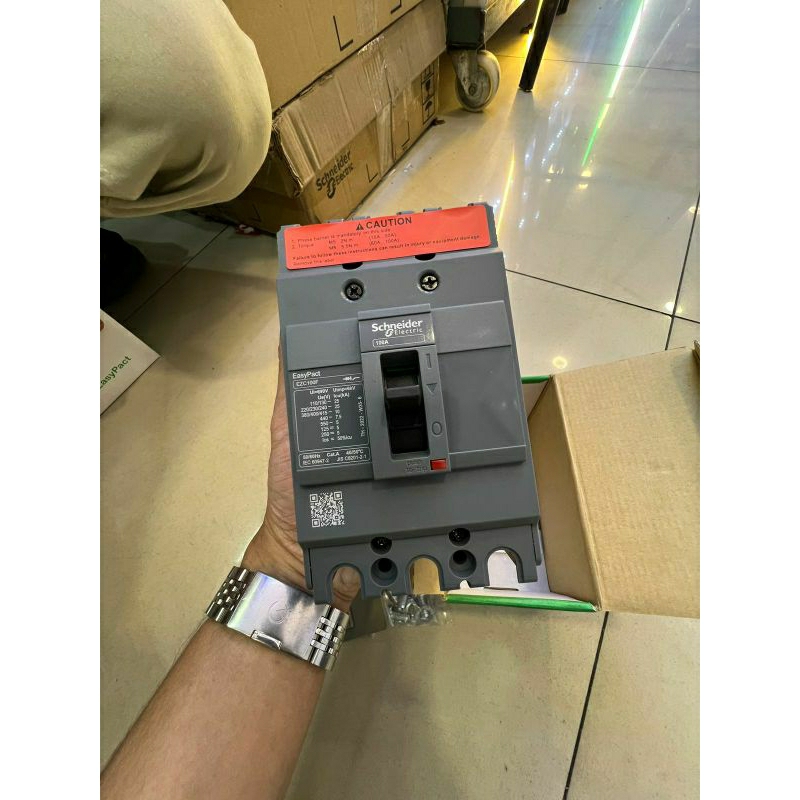Jual MCCB Schneider Easypact EZC100F 3 Phase 100 Ampere | Shopee Indonesia
