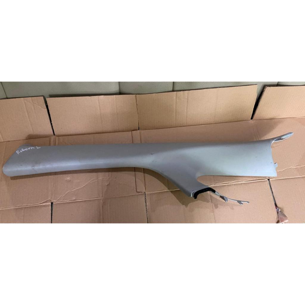 Jual Garnish Cover trim pilar pillar A depan Innova inova reborn ...