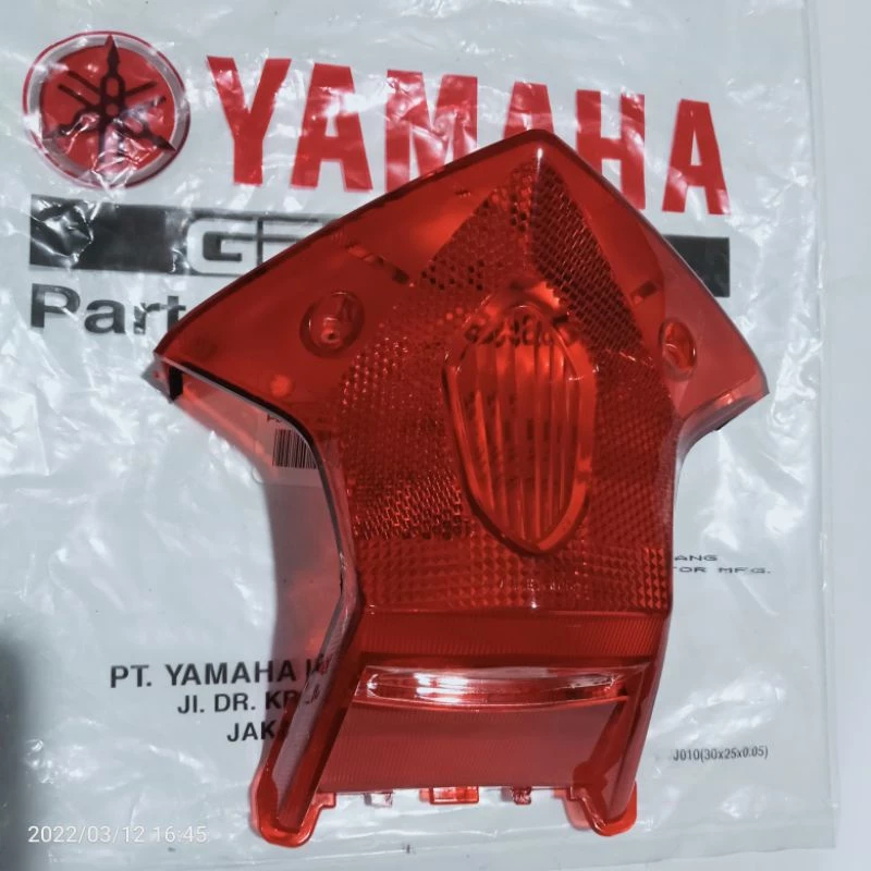 Jual 1FD-H4709-00 mika lampu belakang Vega force mika stoplamp Yamaha ...