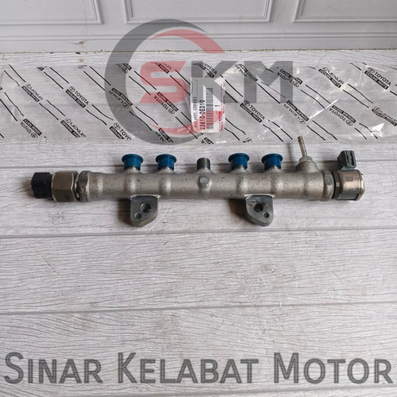 Jual COMMONRAIL RAIL ASSY GENUINE PARTS TOYOTA HILUX REVO INNOVA REBORN ...