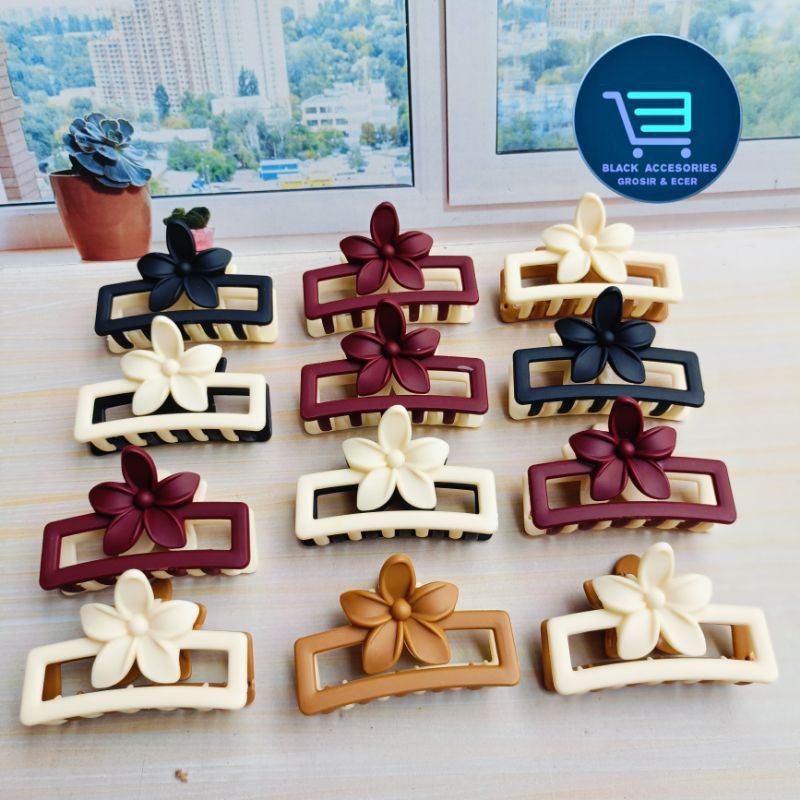 Jual JEPIT RAMBUT JEDAI KOREA KOTAK KAMBOJA KOMBINASI ISI 12 PCS | Shopee Indonesia