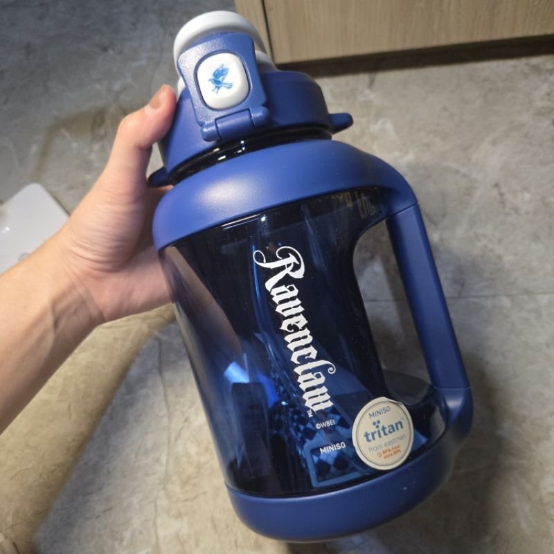 Jual HARRY POTTER x MINISO - Botol minum Tritan Ravenclaw ukuran 1.6L / 1600ml | Shopee Indonesia