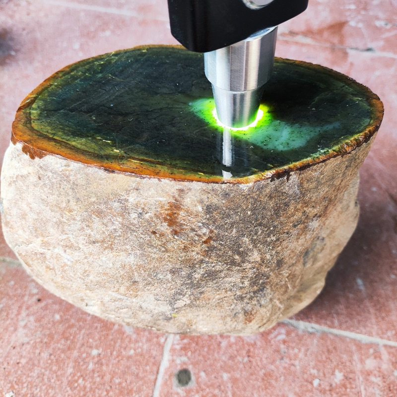 Jual BATU GIOK NEPHRITE 7KG | Shopee Indonesia