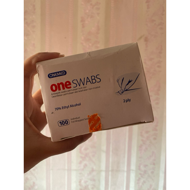 Jual Alkohol Swab Onemed One Swab Kapas Alkohol Tissue 2ply Isi 100 Pcs ...