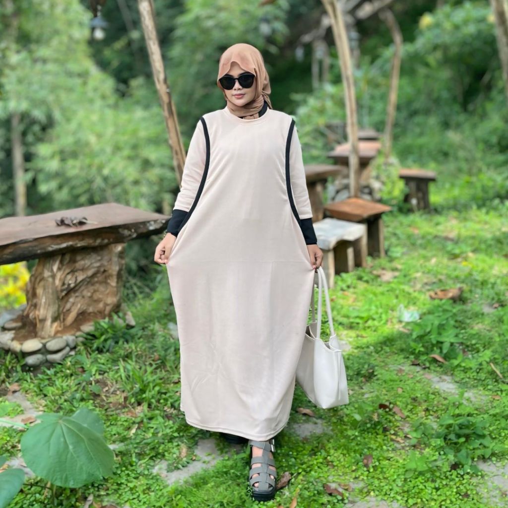 Jual Lokal By AJEK.K - Sonia Dress Strip Hitam Elegant Bahan Knit ...