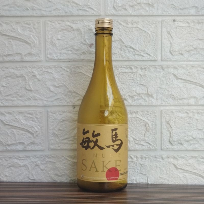 Jual Botol Kosong Sake Sawanotsuru Minume Junmai Daiginjo 720ml ...