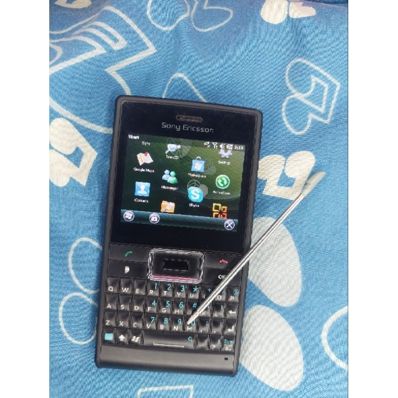 Jual Sony Ericsson Aspen Touchscreen / windows phone / hp jadul ...