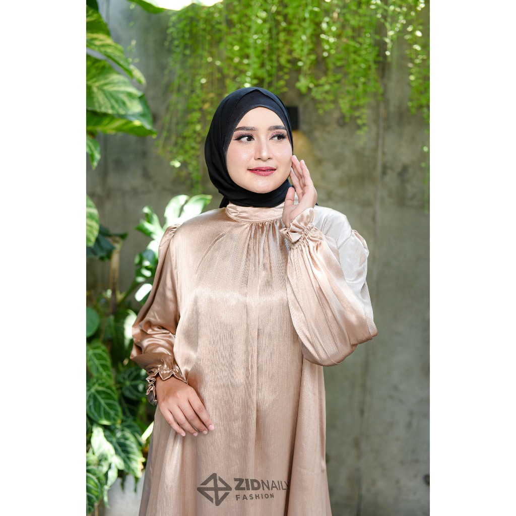 Jual ZID NAILY - NARUMI Dress Bahan Cradenza Shimer Silk Premium Motif ...