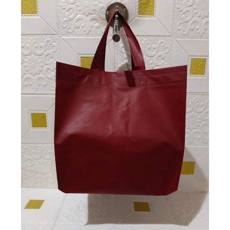 Jual TAS BOX PRESS SPUNBOND UKURAN 25 X 27.TAS HAJATAN/TAS KOTAK NASI ...