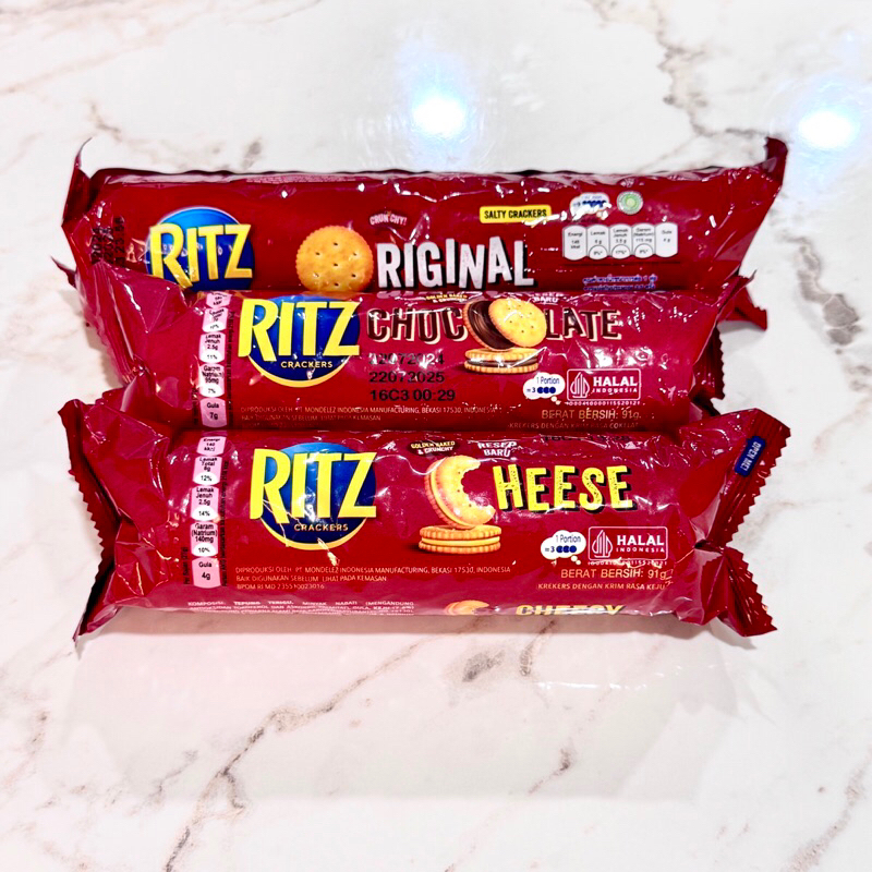 Jual Ritz Crackers Sandwich Biscuit Cheese Original Chocolate | Shopee ...