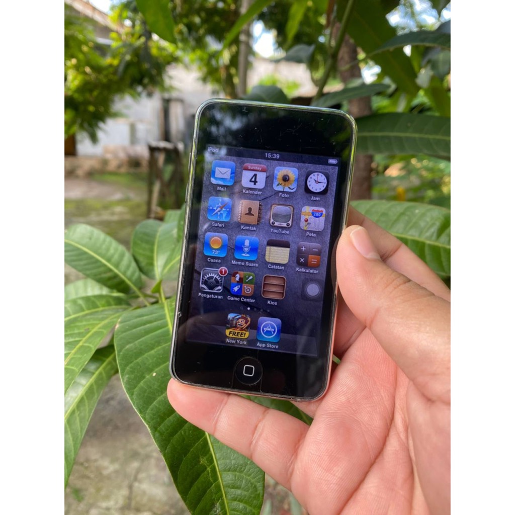 Jual iPod Touch 3rd generation 32GB | Shopee Indonesia