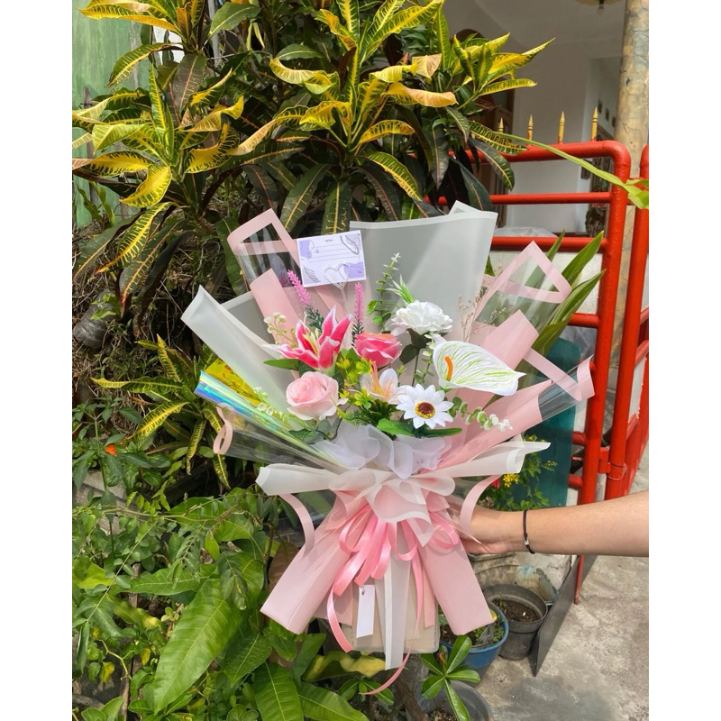 Jual Buket Bunga Artificial mix jaring tinggi buket -+ 49-50an cm ...