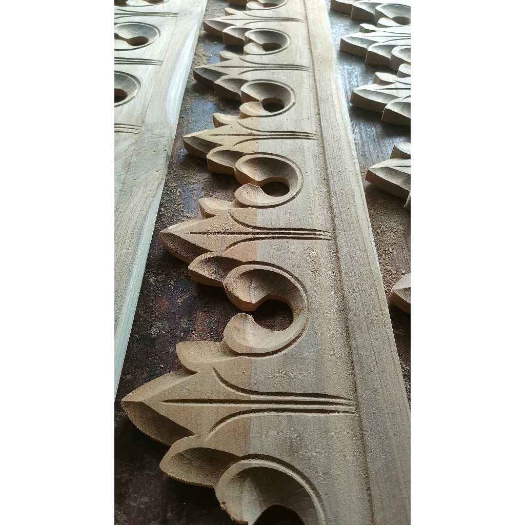 Jual Lisplang/resplang kayu ukir jati panjang 2 meter, lebar 19cm ...