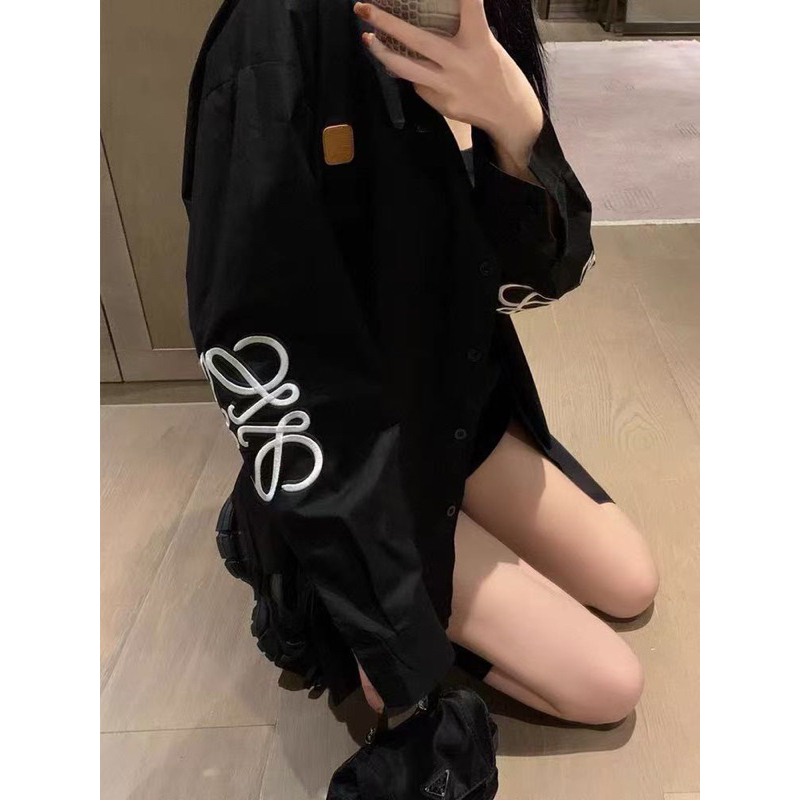 Jual Nineties Studio - Kemeja Loe / lowe / anagram / monogram / kemeja ...