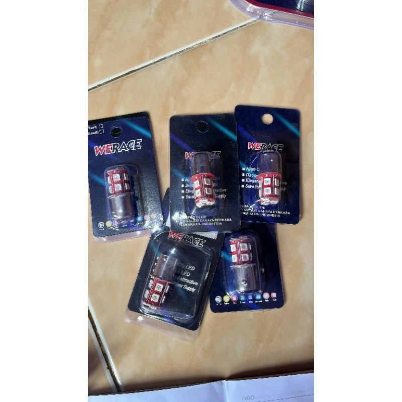 Jual LAMPU STOP T20 13 MATA FLASH MERAH | Shopee Indonesia