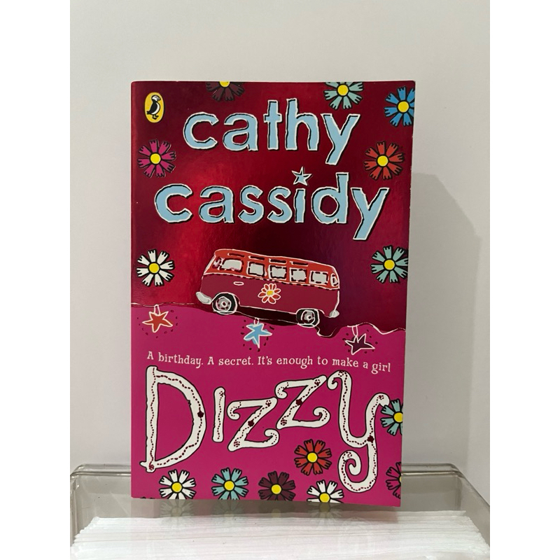 Jual Buku secondhand ‘Dizzy’, Cathy Cassidy | Shopee Indonesia