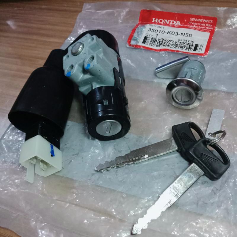 Jual KUNCI KONTAK ASSY SET COMPLIT HONDA REVO FIT SOCKET 4 KO3 | Shopee ...