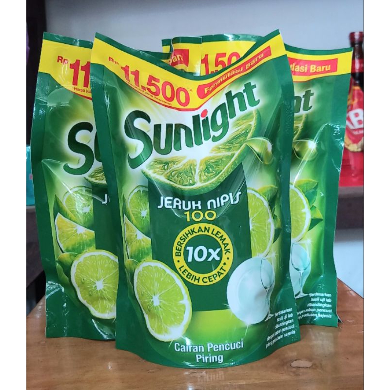 Jual Sunlight Jeruk Nipis 100 Kemasan Reffil 635 ml | Shopee Indonesia