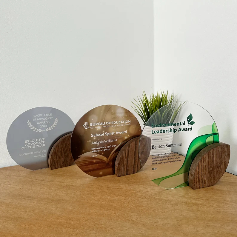 Jual Trophy Kayu Custom (Tipe-22) | Piala Kayu Custom | Plakat Kayu ...