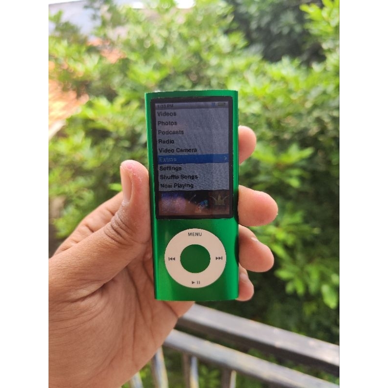 Jual Apple iPod Nano 5th 8gb Green Glossy | Shopee Indonesia