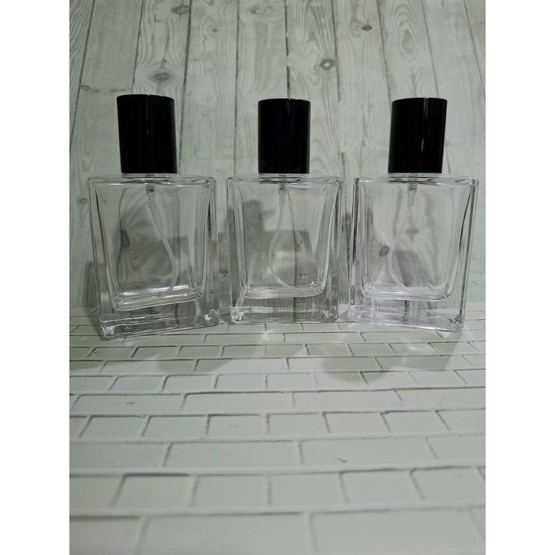 Jual Botol Parfume Spray HMS 50ml Drat Ulir Tutup Hitam Code173 ...