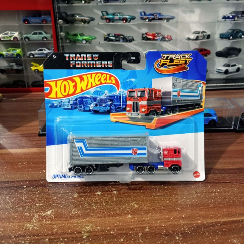 Jual Hot Wheels Track Fleet Transformers Optimus Prime | Shopee Indonesia